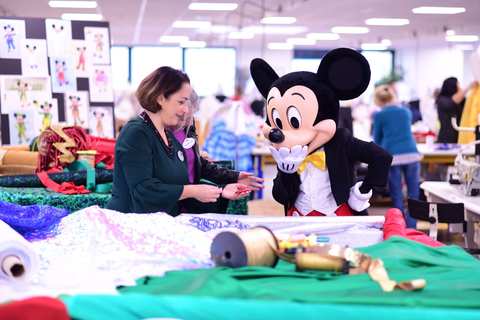 Photo-tour: Disneyland Paris Costume Department - DLPReport