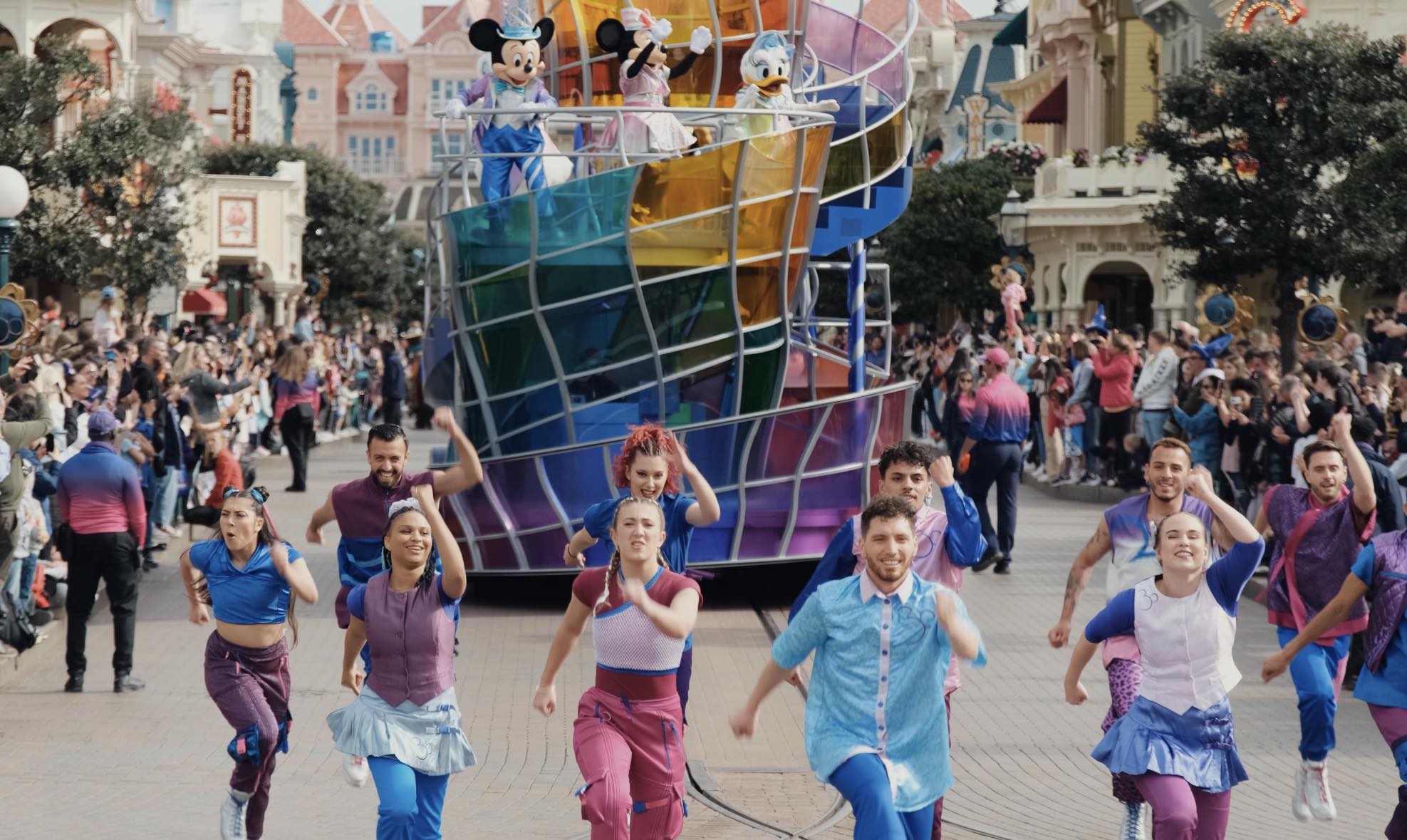 Getting Ready For The Ride – A DLPReport Documentary - DLPReport